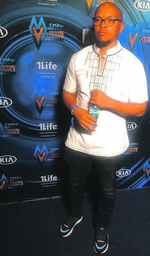 NEO PUTS YOUNG ARTISTS FIRST! | Daily Sun