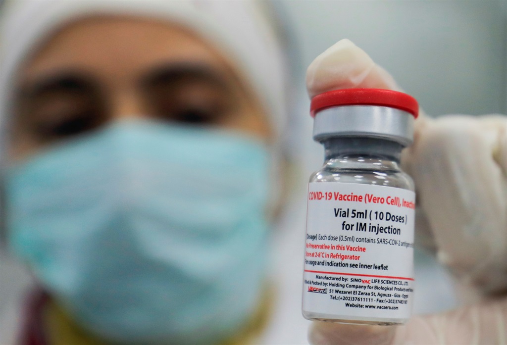 Kliniese toetse oor die doeltreffendheid van China se Sinovac-entstof ...