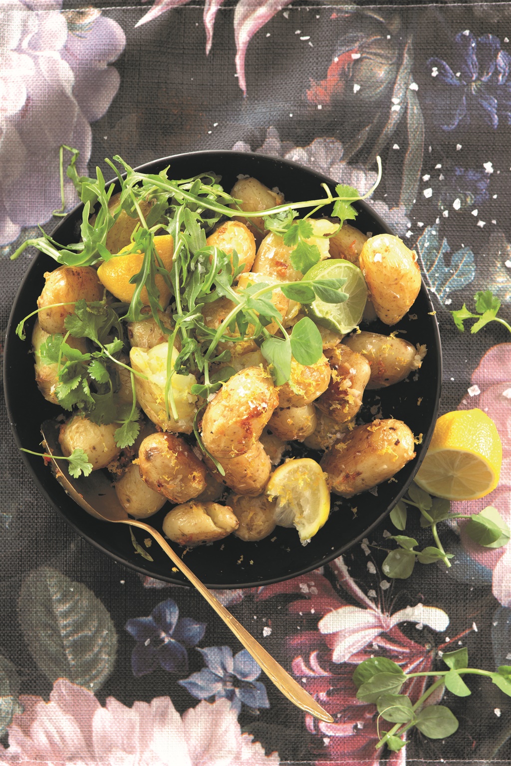 Gebakte aartappels met gremolata | Netwerk24