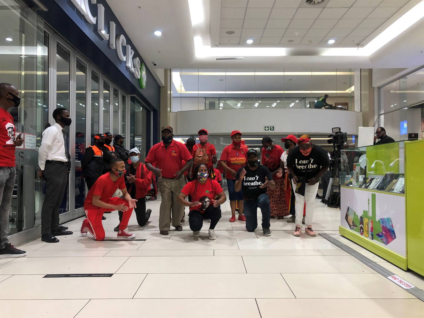 KYK: Ons sal ín Clicks begin betoog, dreig Shivambu | Netwerk24