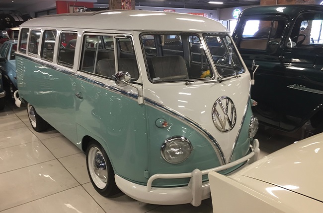 Round 2, sold! Biggest private collection of classic cars in SA go ...