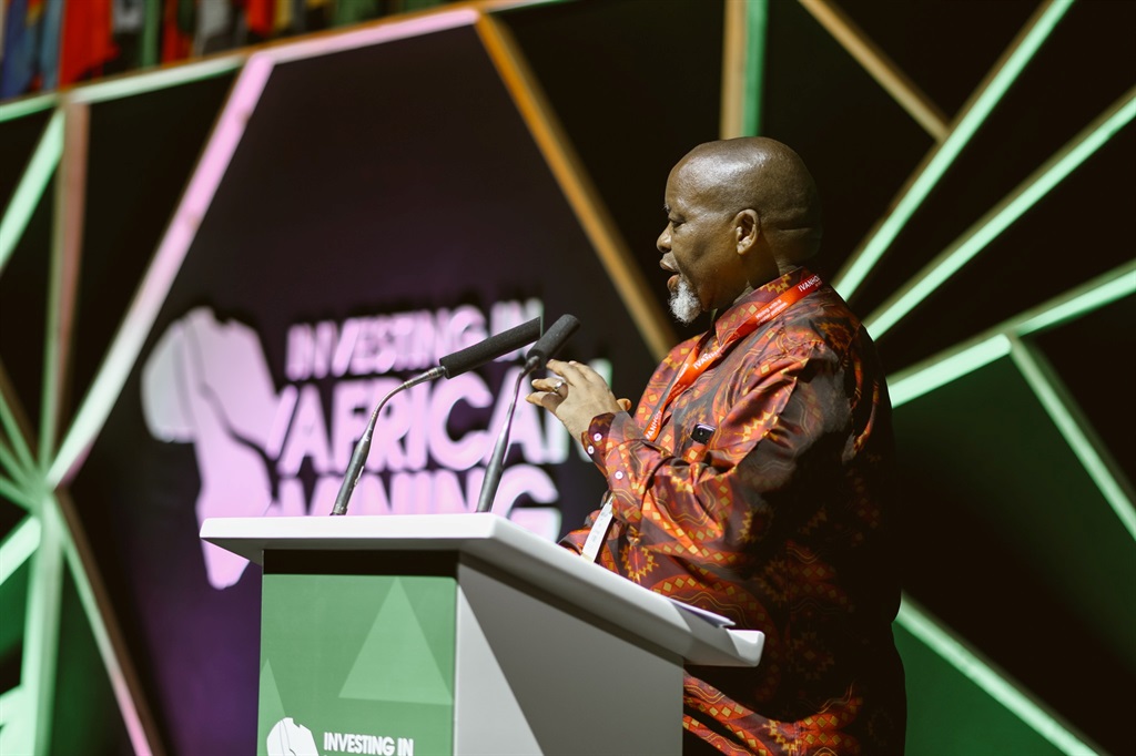 Ondergrondse mynstakings nie beste strategie, maan Mantashe | Netwerk24