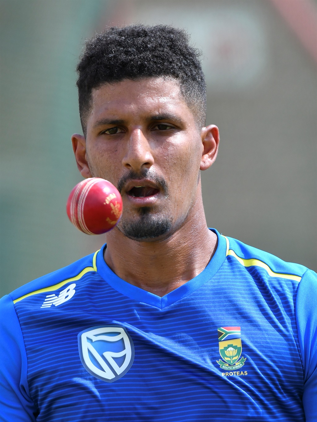 Beuran boul Cobras aan flarde in JHB | Son