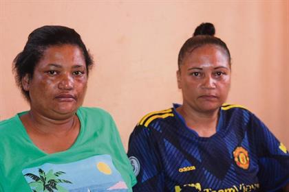 Jong vrou dood in tref-en-trap | Son
