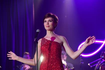 Behind the scenes: A biopic on the life of Helen Reddy who sang '70s ...