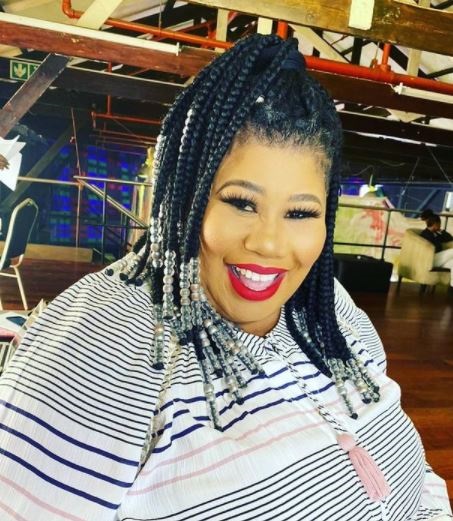 FANS SHOW ACTRESS NOMSA SOME LOVE! | Daily Sun
