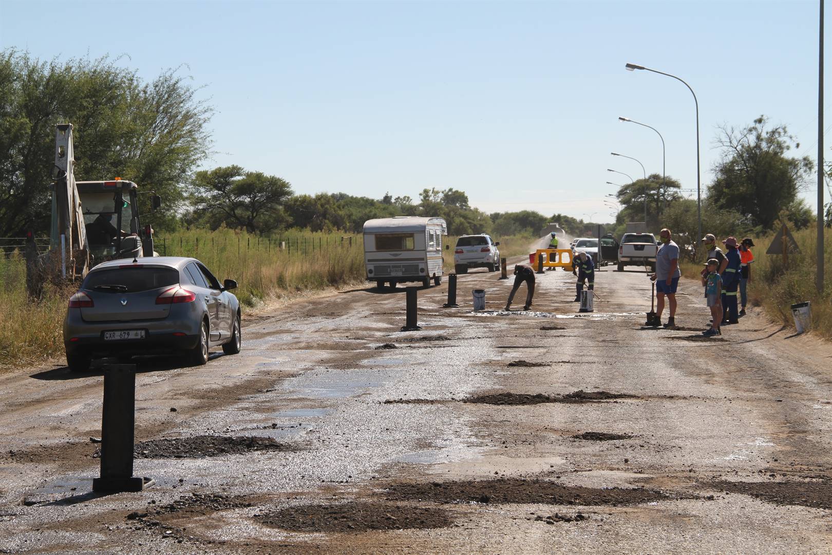 Paaie in Kimberley is Maandag deur woedende inwoners versper wat eis ...