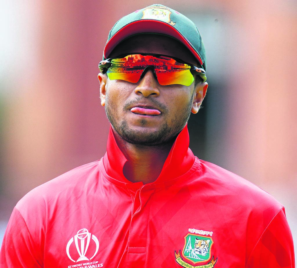 Shakib rafel uit | Son