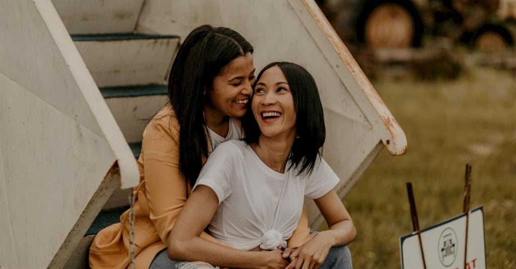 En toe is dit liefde: Baie dinge kon skeefloop – maar sy het my stééds ...