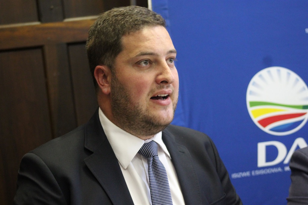 DA MINISTER WANTS TO ATTEND ANC MEETINGS! | Daily Sun