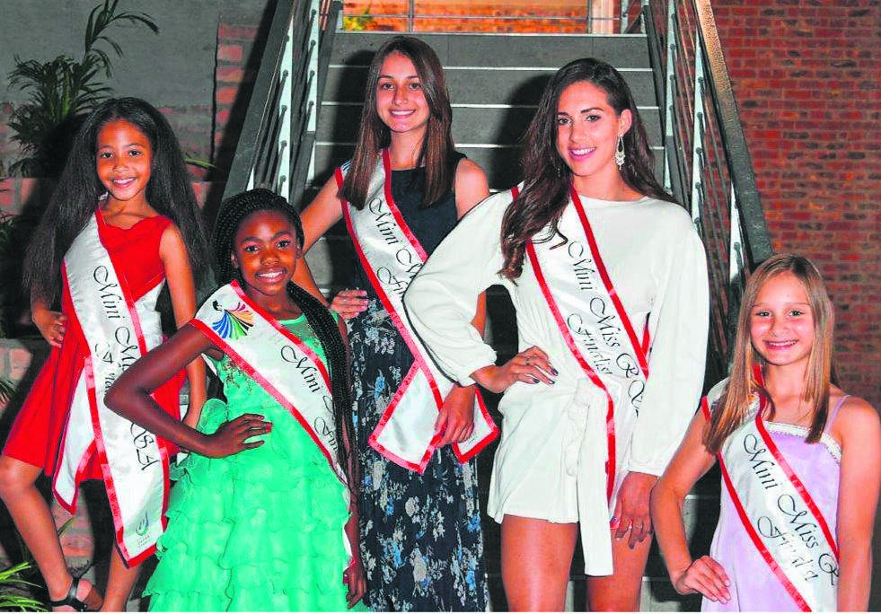 Vyf modelle van die Baai haal Mini Miss RSA-finale | Netwerk24
