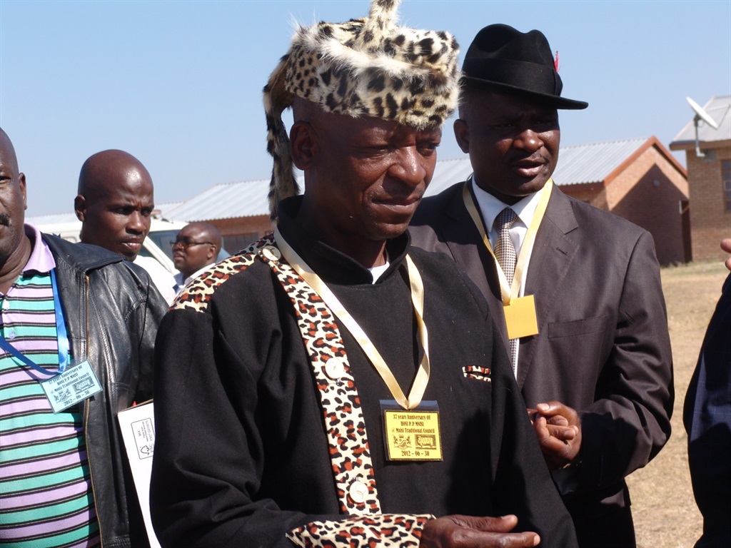 ROYAL FAMILY KNOWS NO PEACE! | Daily Sun