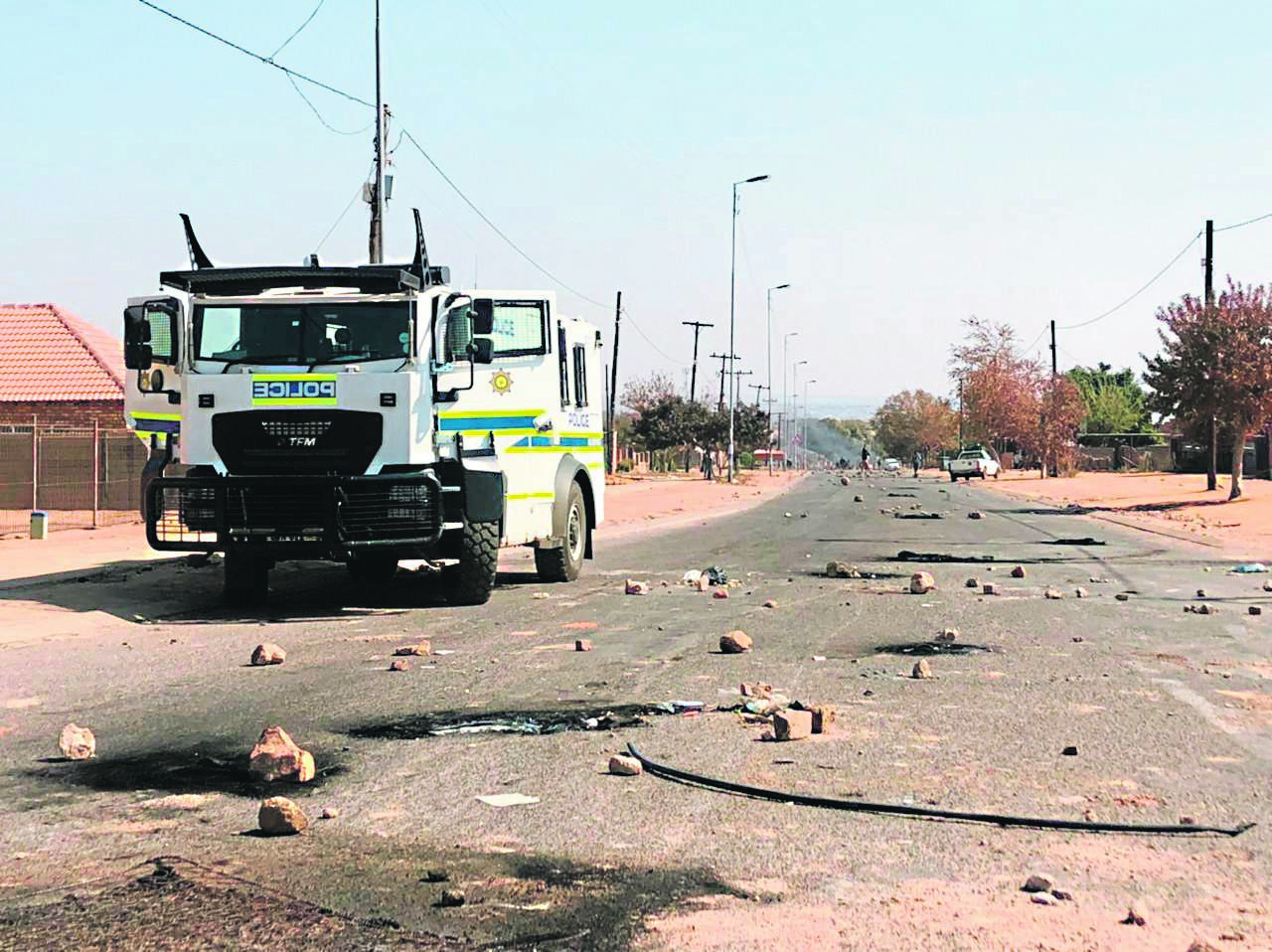 Gatvol after three months of no power | Daily Sun