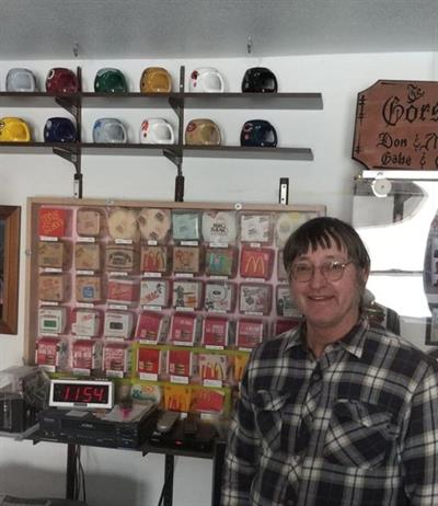 I’m lovin’ it: Man breaks his own record by eating Big Macs daily for ...