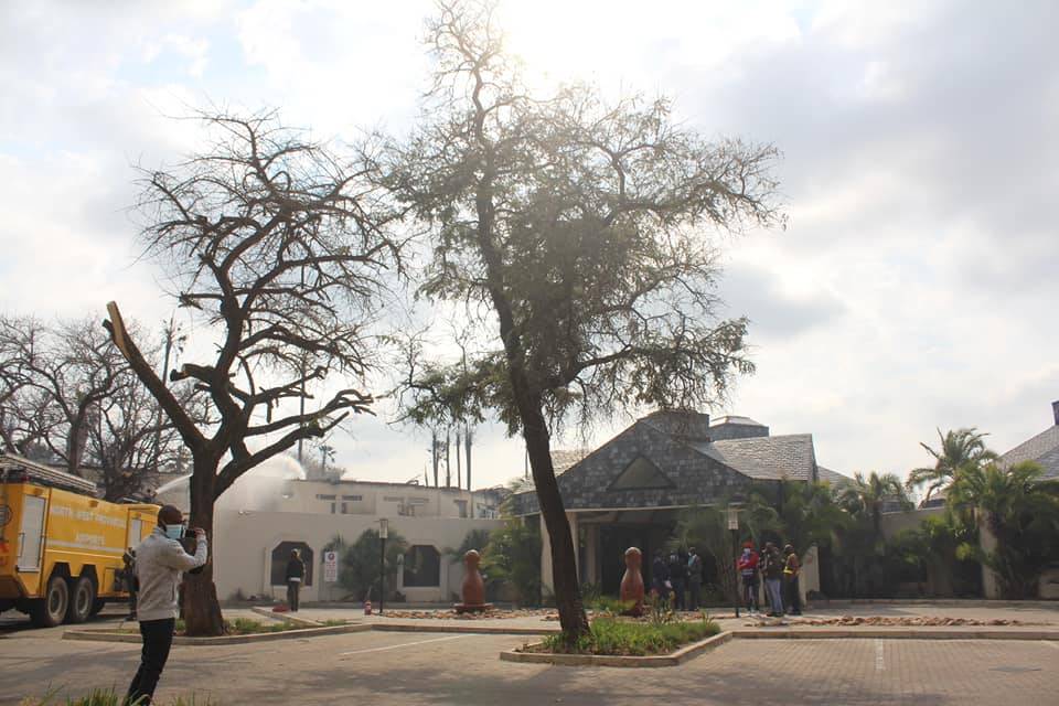 Polisie bekyk brand in Palms Hotel in Mmabatho | Netwerk24