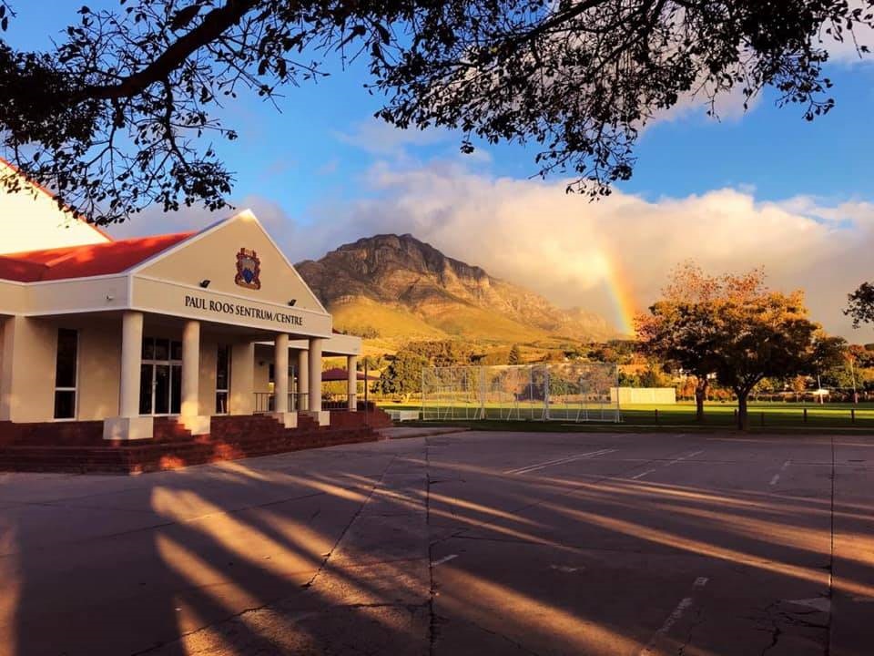 ’n Leerling (14) van Paul Roos Gimnasium in Stellenbosch is in die ...