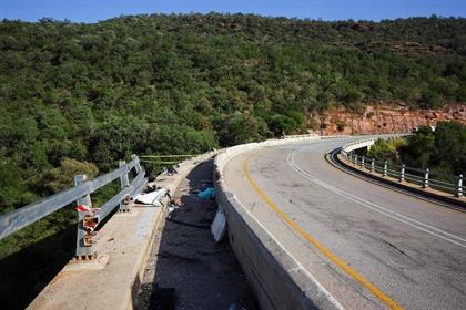 Ramaphosa and Botswana president visit fatal crash scene | Daily Sun