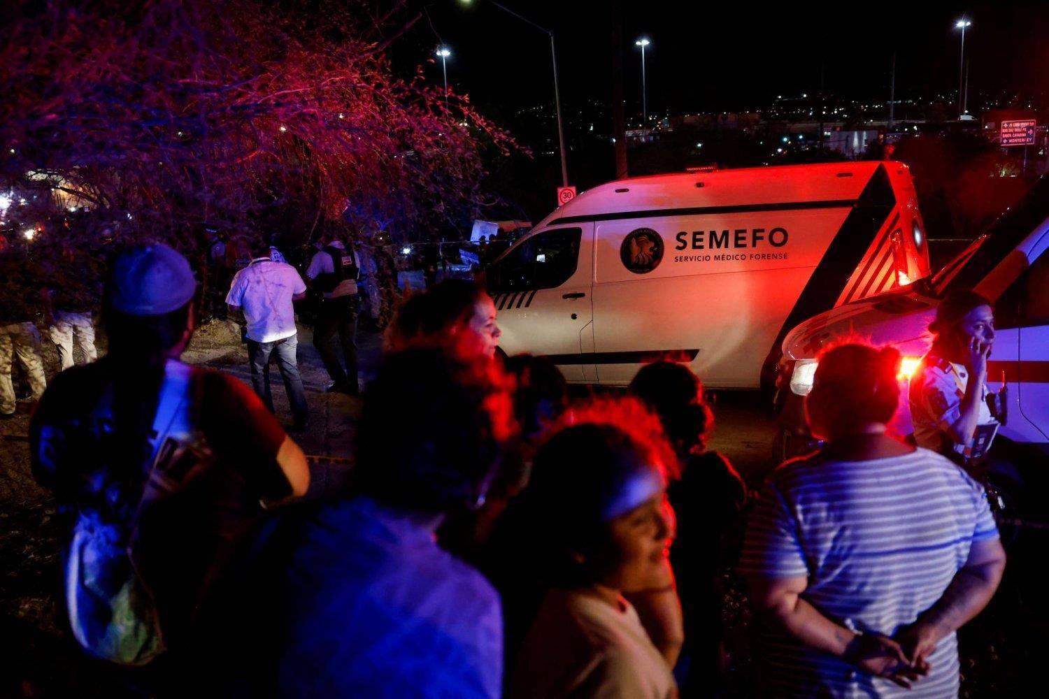 9 dood toe verhoog tydens party se veldtog in Mexiko ineenstort | Netwerk24