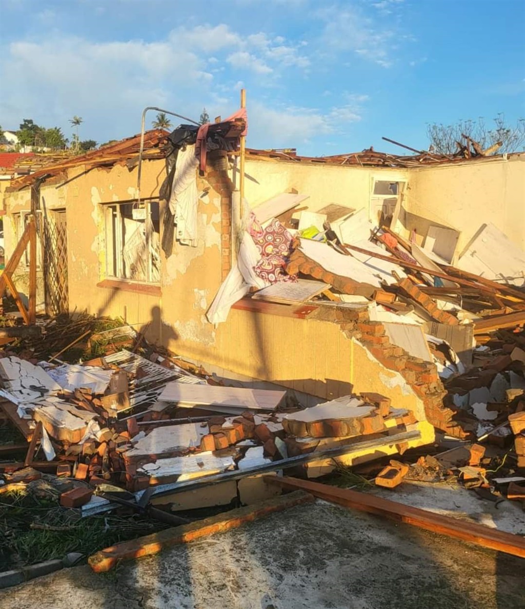 Hailstorms claim six lives! | Daily Sun