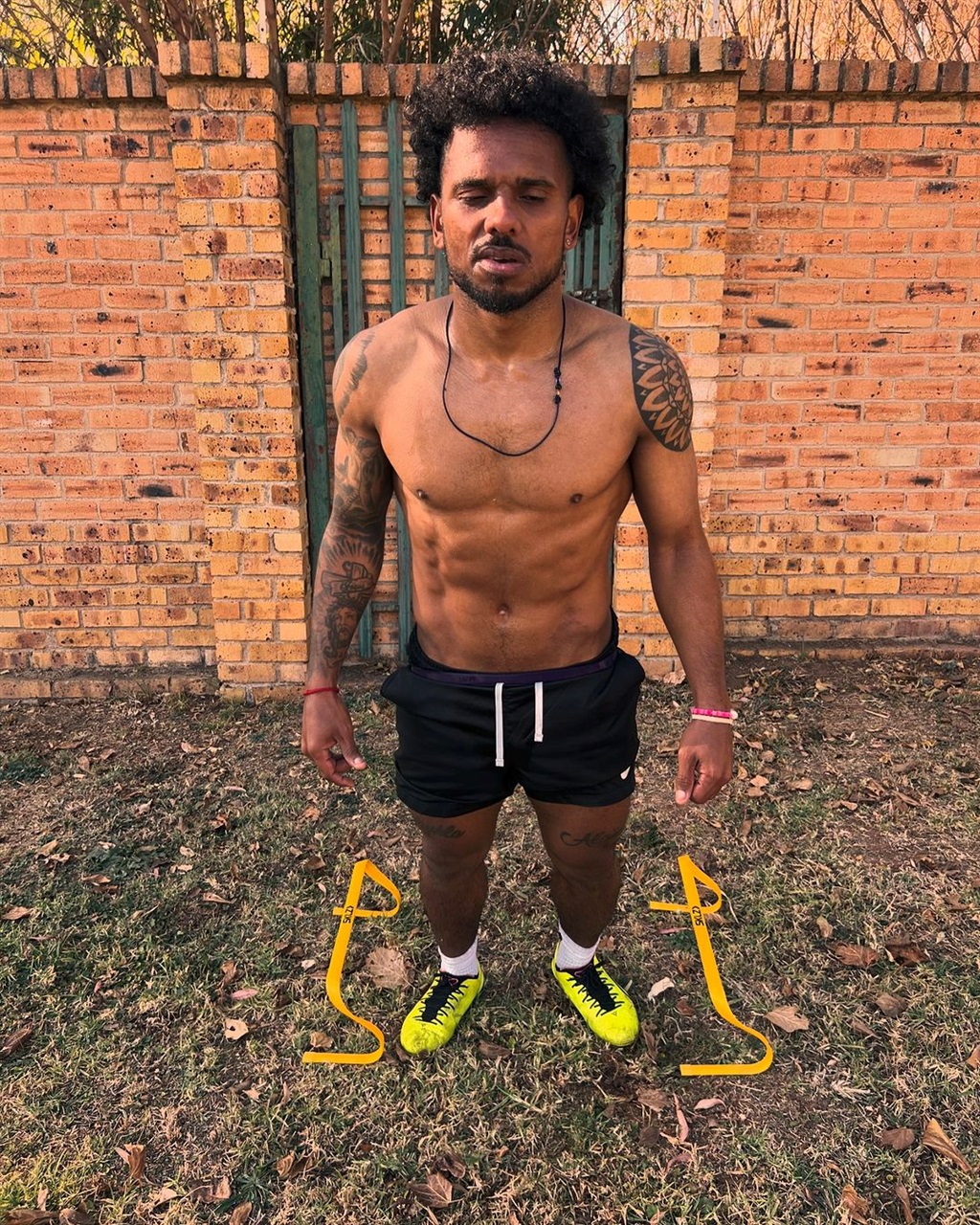 Kermit Erasmus Tattoos ABSA Premiership 2019/2020 : Results, Rankings