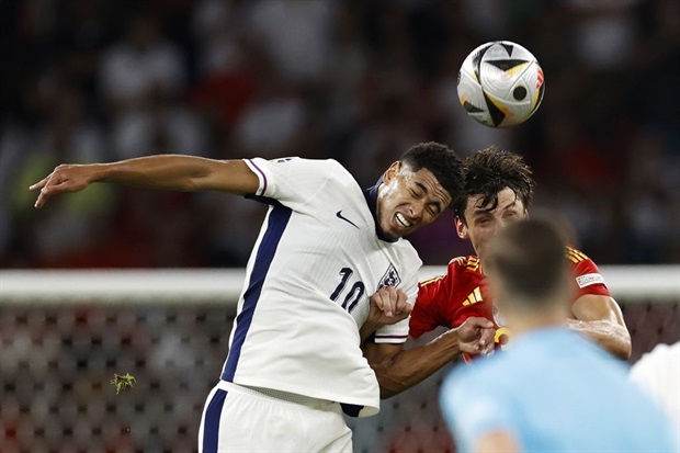 'Campeones, Campeones, Olé Olé Olé!' Spain beat England to win record ...