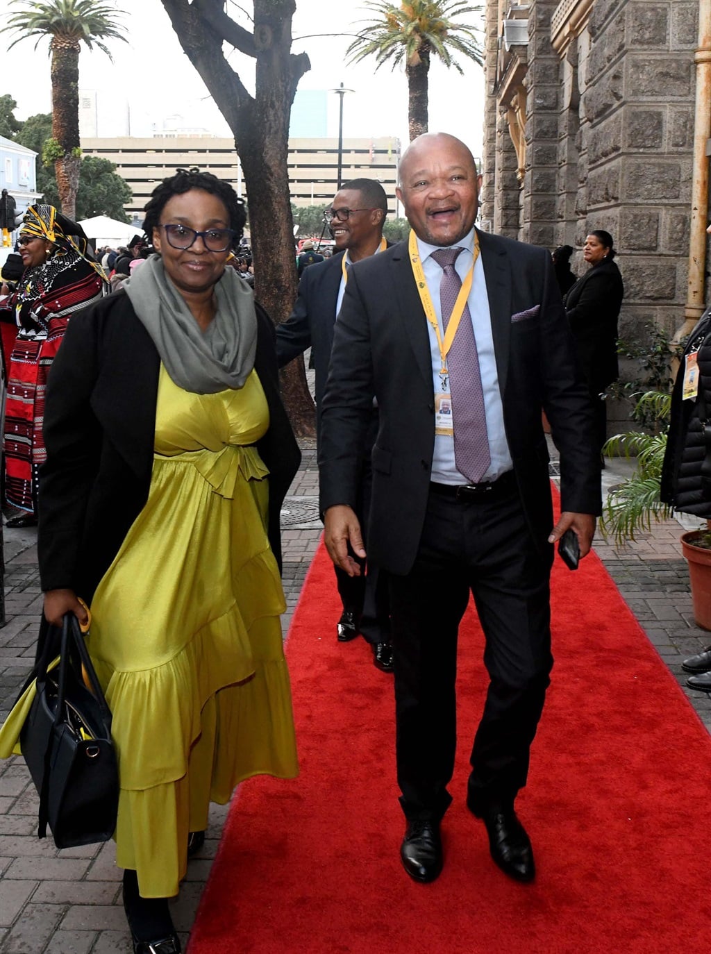 Politics and muted fashion: Opening of Parliament marked by restrained ...