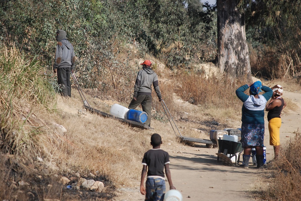 Squatters brave zama zamas to quench thirsts | Daily Sun
