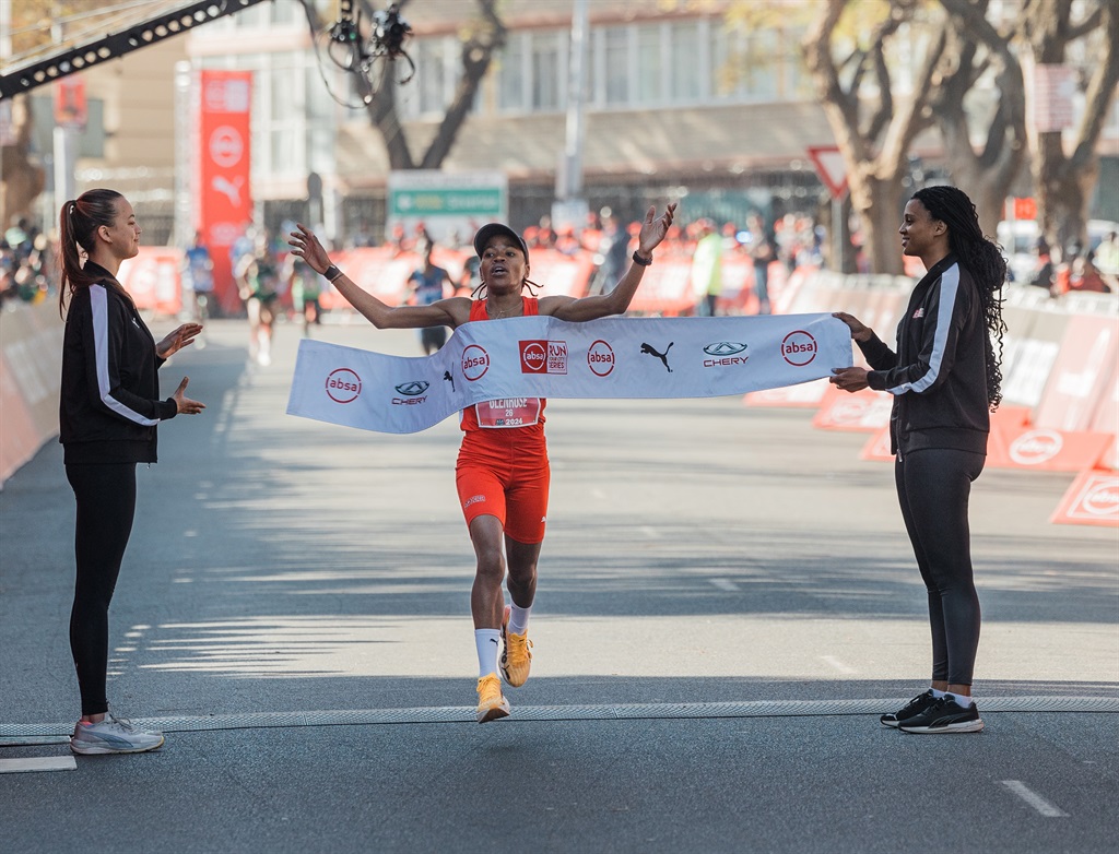 IN PICTURES | Glenrose Xaba shines at Absa Run Your City Tshwane 10k ...
