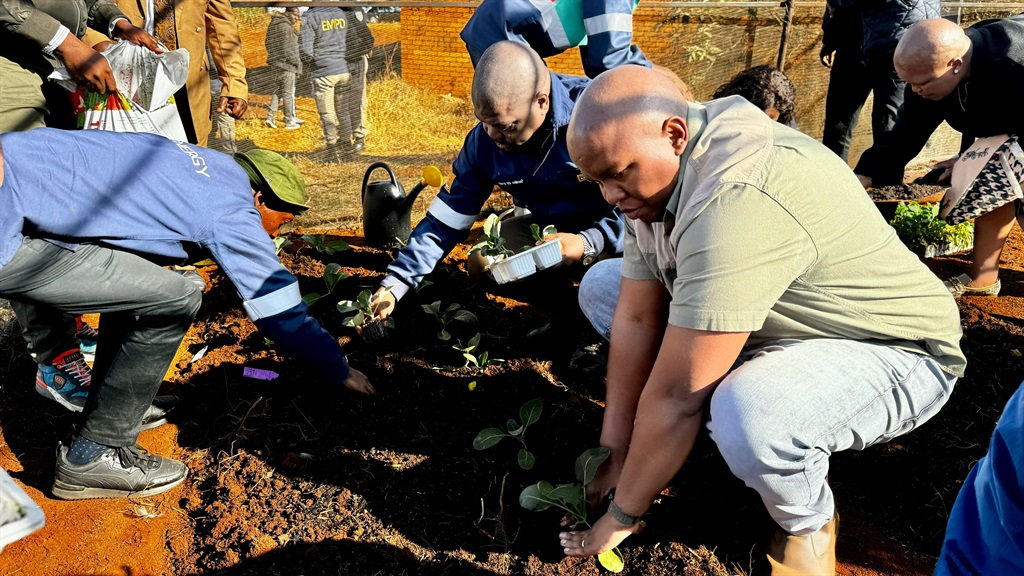 Mayor's pep talk fires up future leaders | Daily Sun