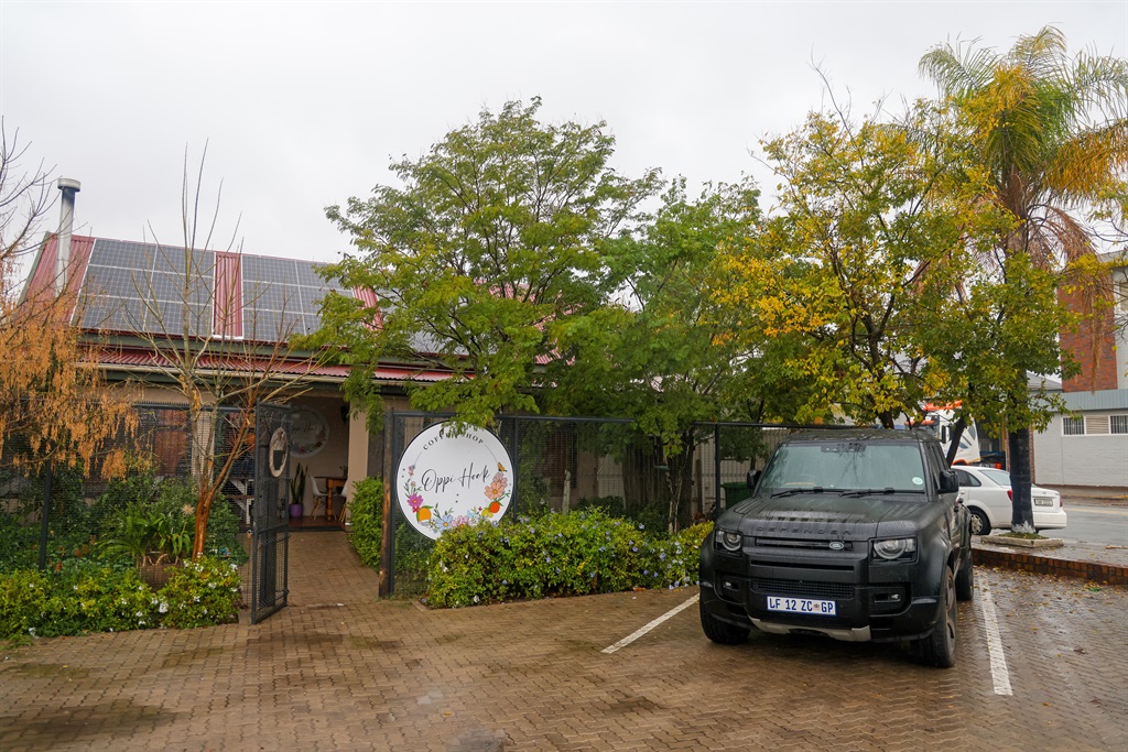 ’n Winterwegbreek deur die Sederberg met ’n splinternuwe Landie ...