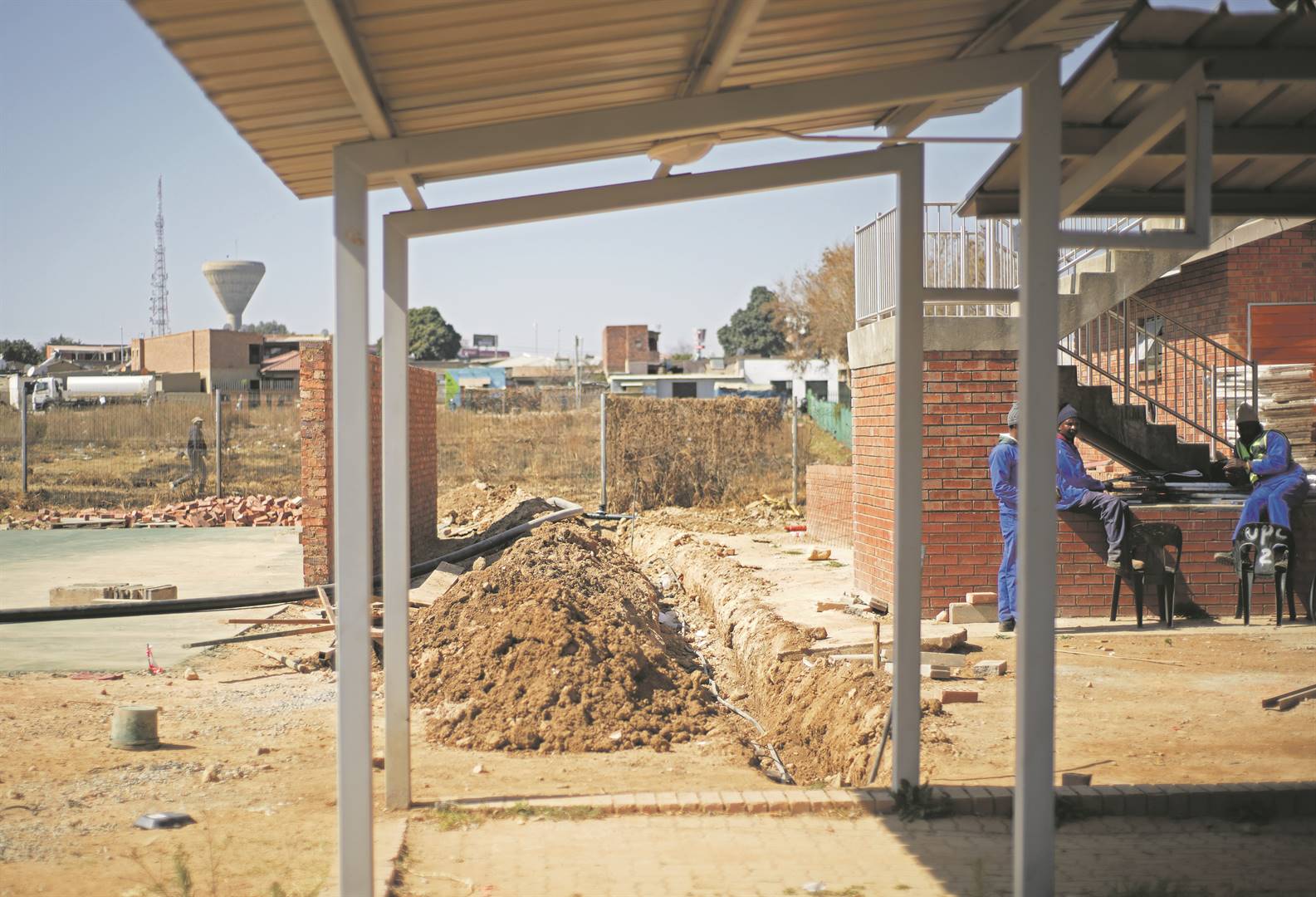 Mayibuye primary school is a monument to government's swamp of ...