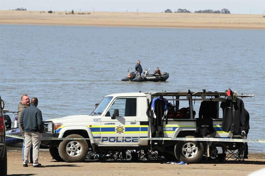 Strong waves pull teen into Vaal Dam | Daily Sun