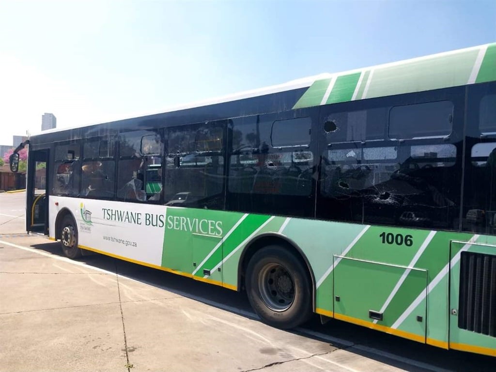 Commuters stranded after bus strike chaos | Daily Sun