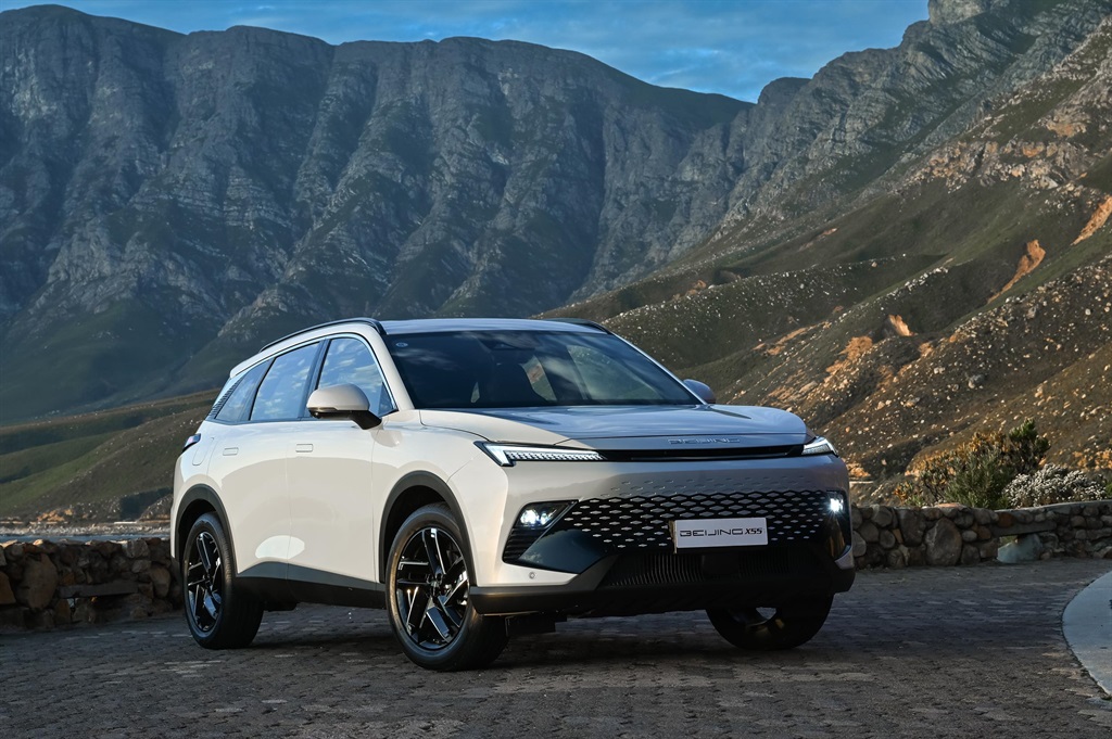 Chinese rollout continues: BAIC launches upgraded X55 Plus SUV for SA ...