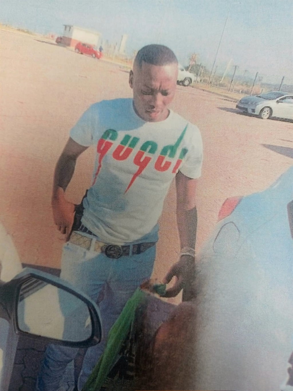 Cops looking for Putin | Daily Sun