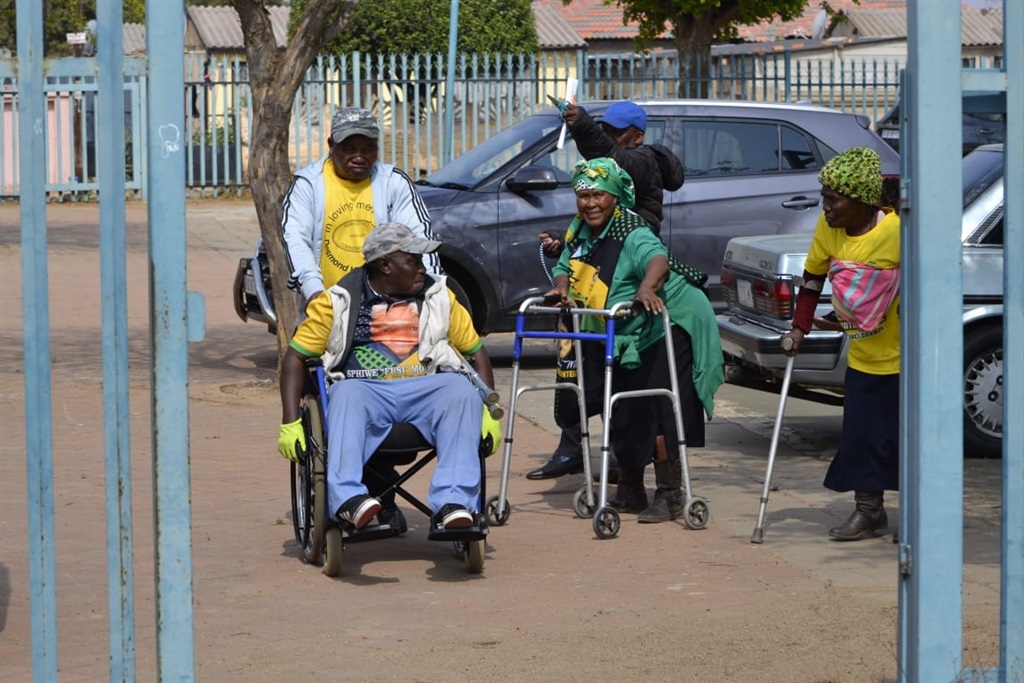 Massacre survivors demand recognition! | Daily Sun