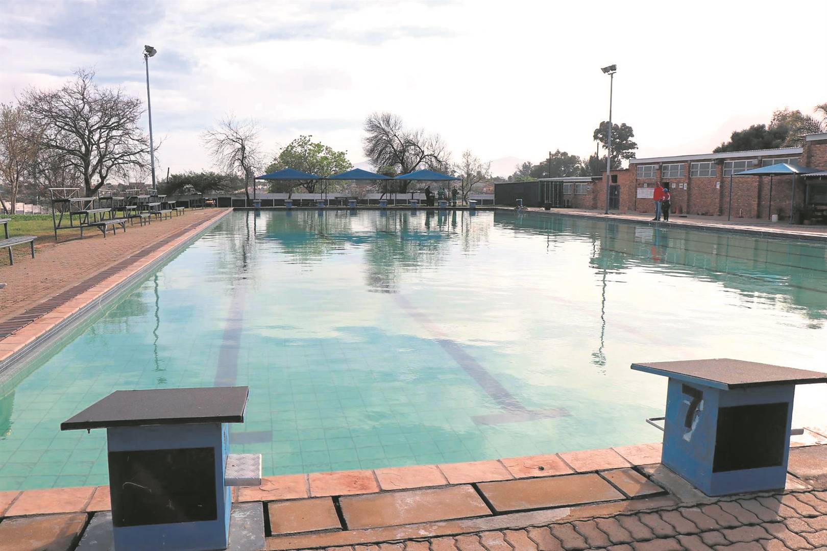 Dié pools is gereed vir die warmer dae | Son