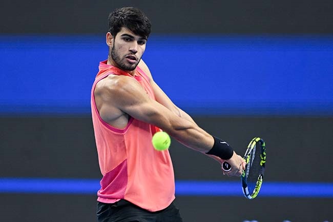 Alcaraz muscles past De Minaur for Rotterdam Open title | News24