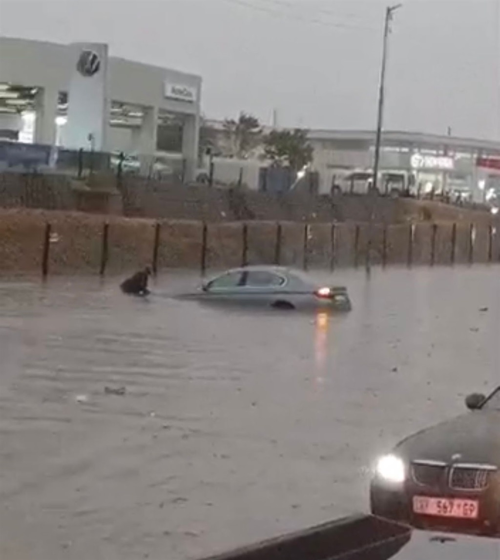 Iyoh! Shock as car drowns on kasi road | Daily Sun