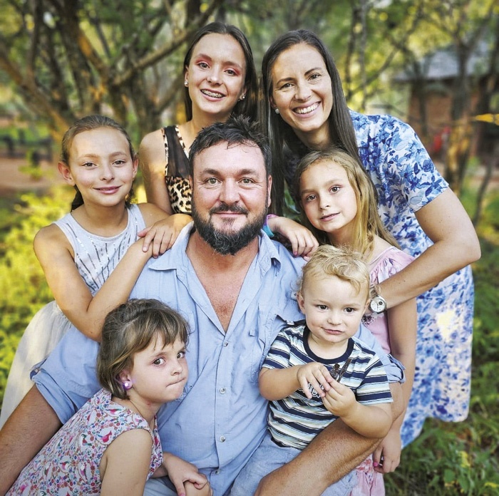 Só sê ’n beesboer: Herlewingsboer lewer veldvleis direk by verbruiker ...