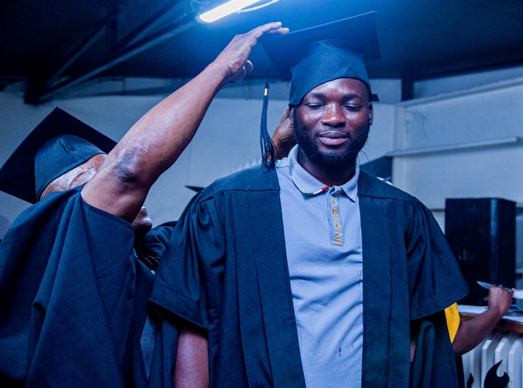 PICS: Groovists graduate at kasi shisanyama! | Daily Sun