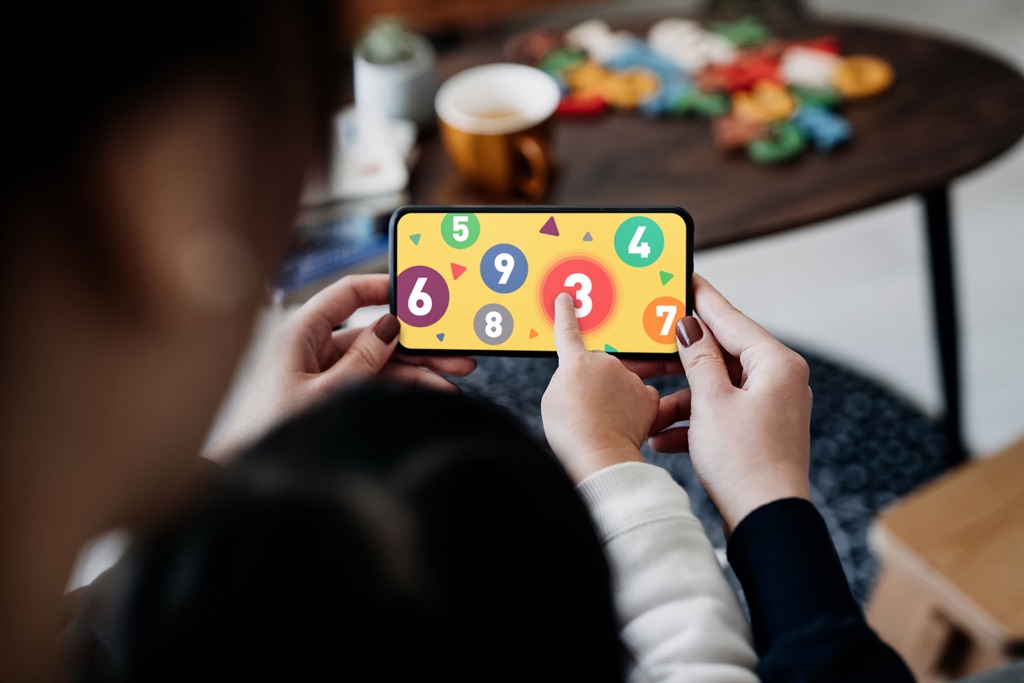 Playing technology games and making science fun helps young kids solve ...