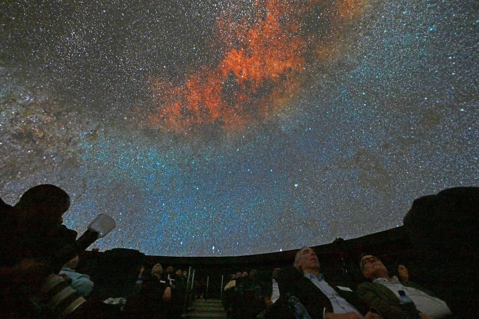 KYK | Wits-planetarium skitter helder ná R90 m. se opgradering ...
