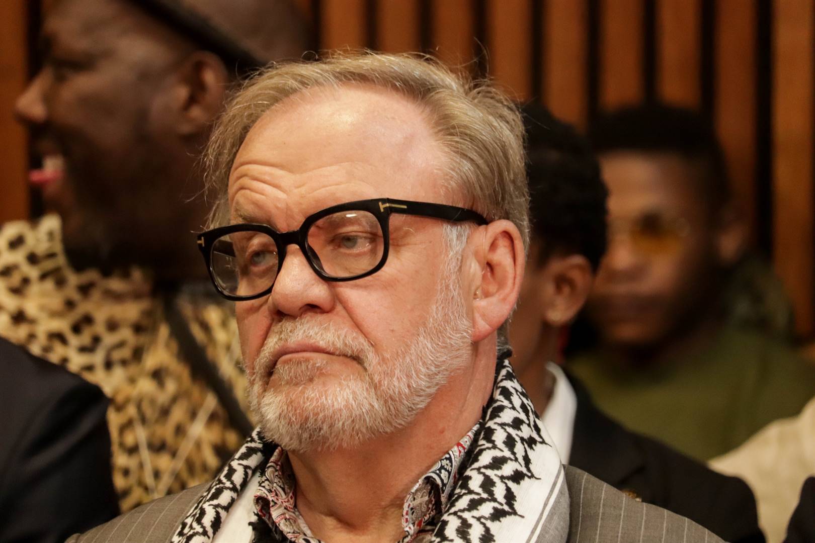 'Misguided' Carl Niehaus sets acting D-G of military veterans ...