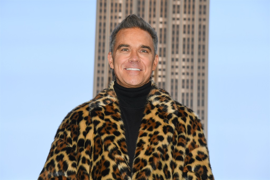 'Nice to be back': Robbie Williams makes heartfelt return to SA, talks ...