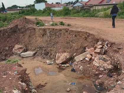 Unfixed bridge gives abahlali sleepless nights | Daily Sun