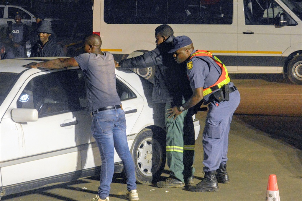 PICS: Tavern shooting: Cops hunt suspects! | Daily Sun
