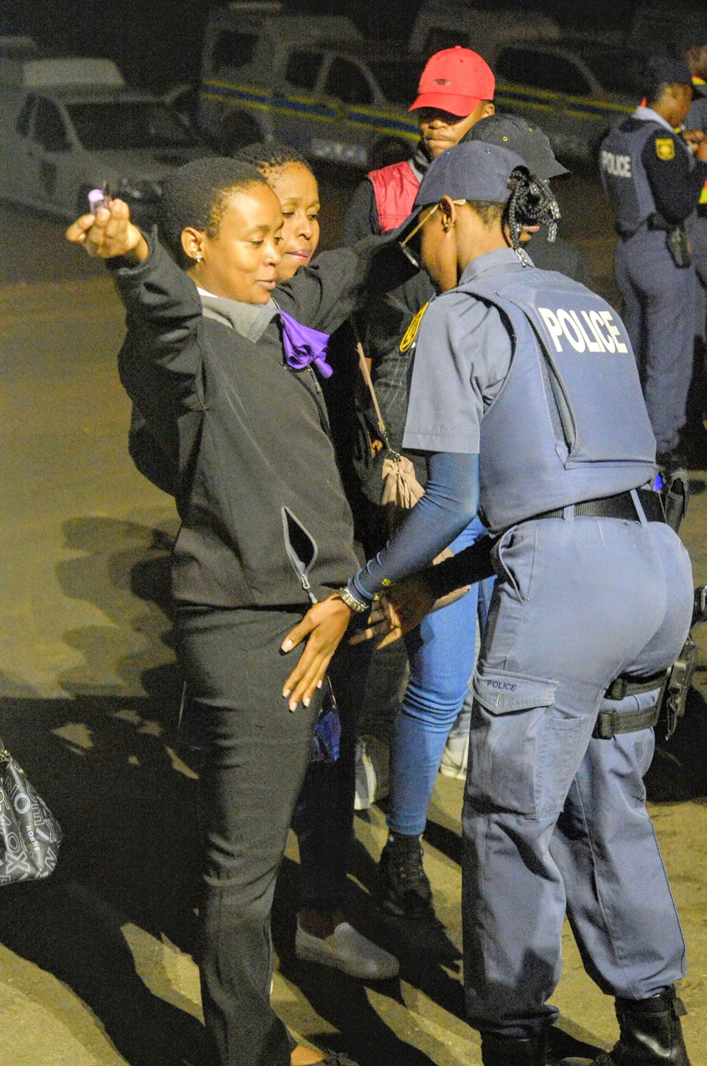 PICS: Tavern shooting: Cops hunt suspects! | Daily Sun