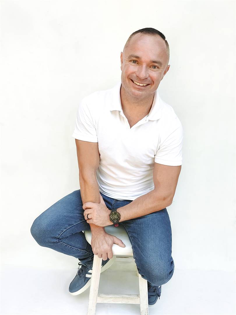 Jaco Jacobs se Afrikaanse karakters praat nou in talle tale | Netwerk24
