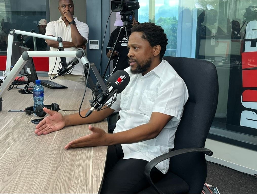 Dr Ndlozi finds ispani! | Daily Sun